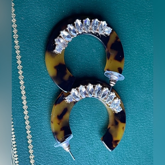 Jewelry | Vintage Tortoise Faux Diamond Hoop Earring | Poshmark